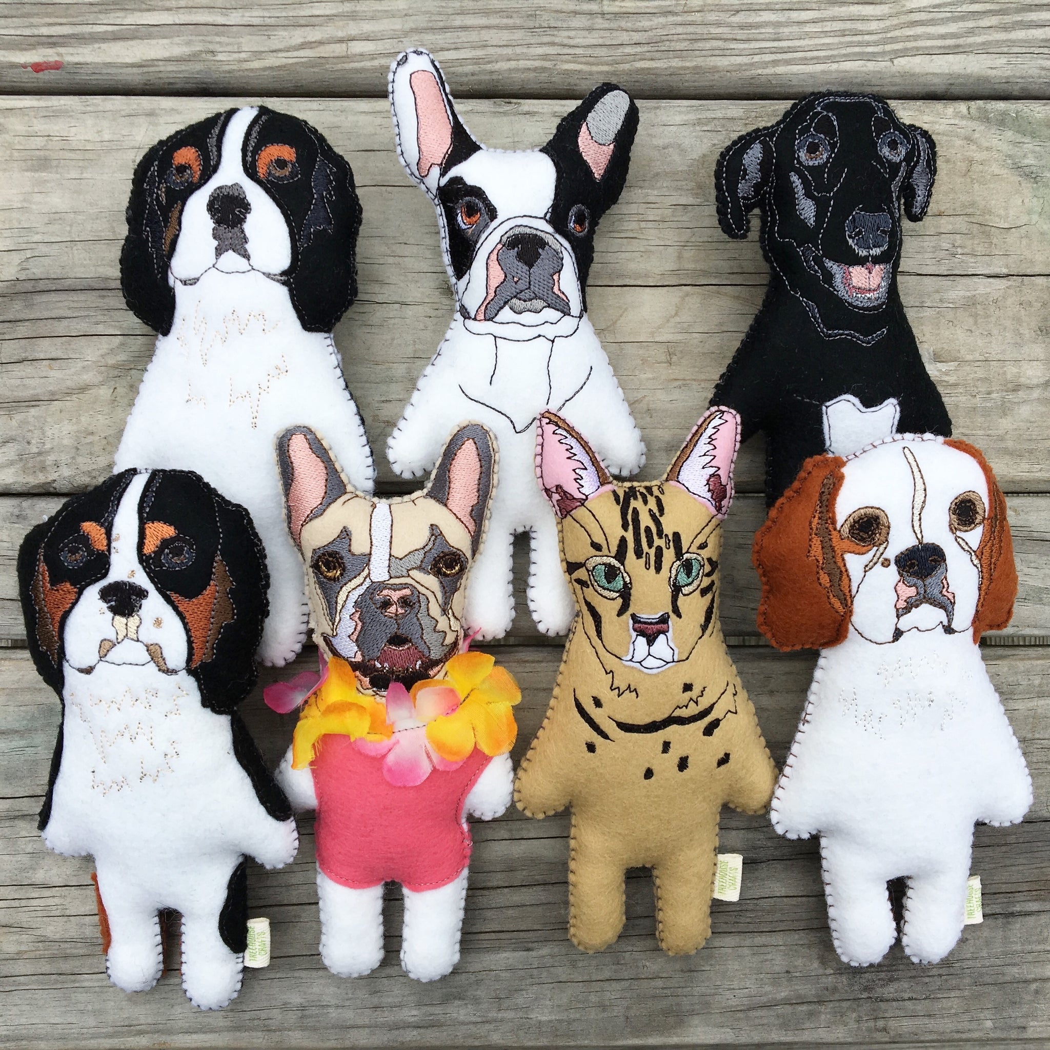 Custom Pet Creations – Treehouse Crafts LLC